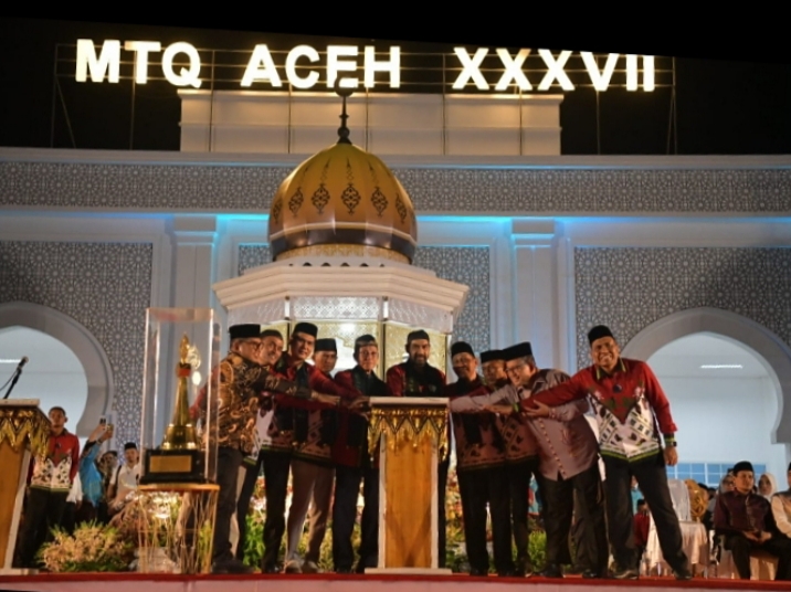 Mualem Buka MTQ ke-37 Tingkat Provinsi Aceh di Pidie Jaya - Aceh Inspirasi